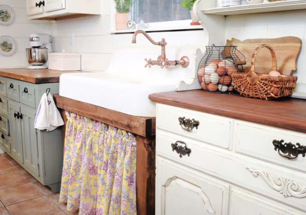 How To Make An Easy DIY Sink Skirt For Your Home - Idie's Farm