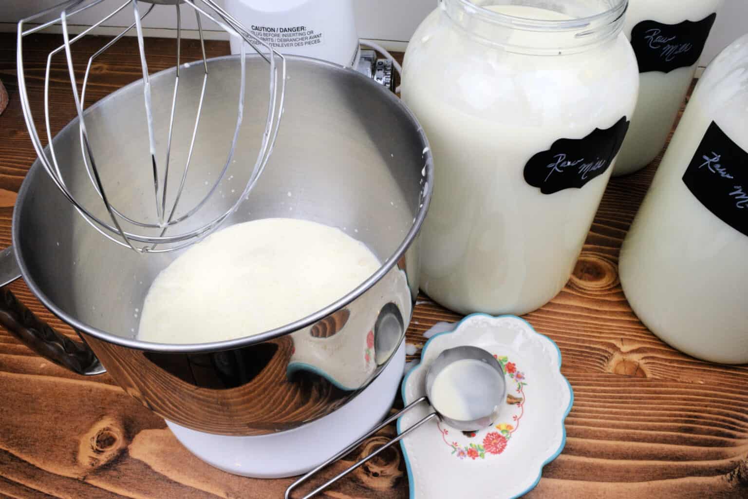 How To Make Easy Homemade Butter From Raw Milk - Idie's Farm