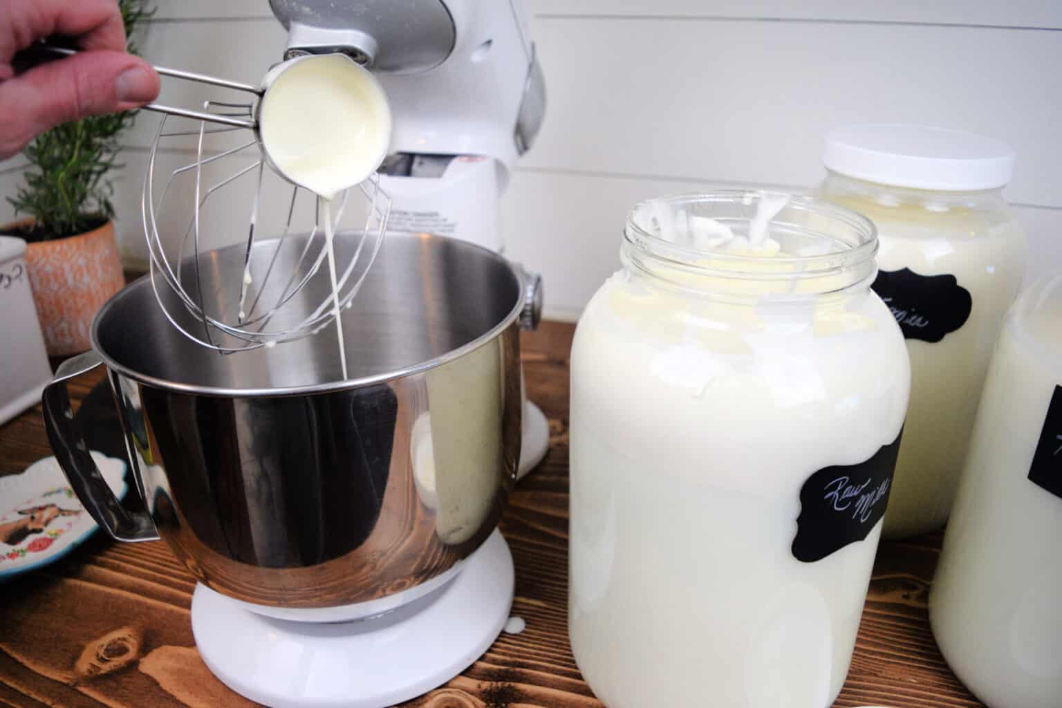 How To Make Easy Homemade Butter From Raw Milk - Idie's Farm