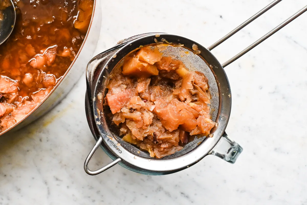 How to Make Hot Apple Cider from Scratch (With Real Apples!) - Idie's Farm